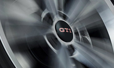 VW Dynamic Hub Caps GTI Logo ホイールアクセサリー マニアックス公式通販｜maniacs web shop